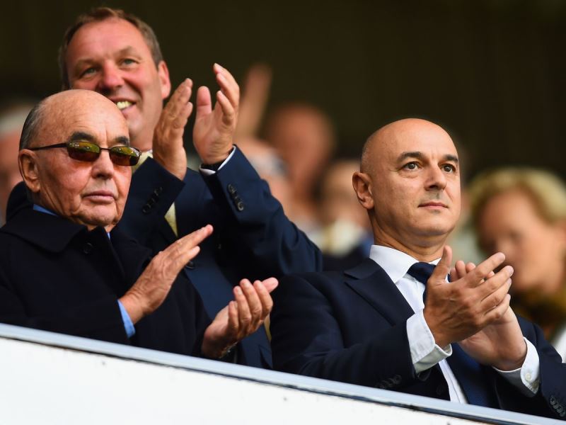 Joe Lewis Biography: Yacht, Wife, Daughter, and Net Worth - Silnels