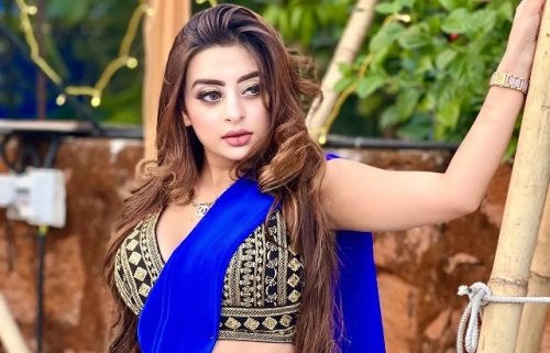 Ankita Dave Wikipedia: An Indian Social Media Influencer, Model, and ...